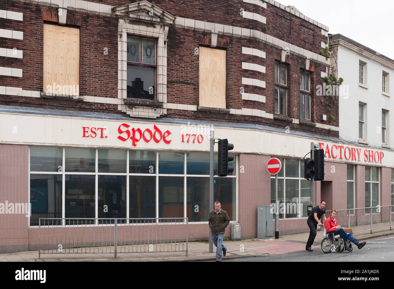 Spode pottery hi-res stock photography and images - Alamy