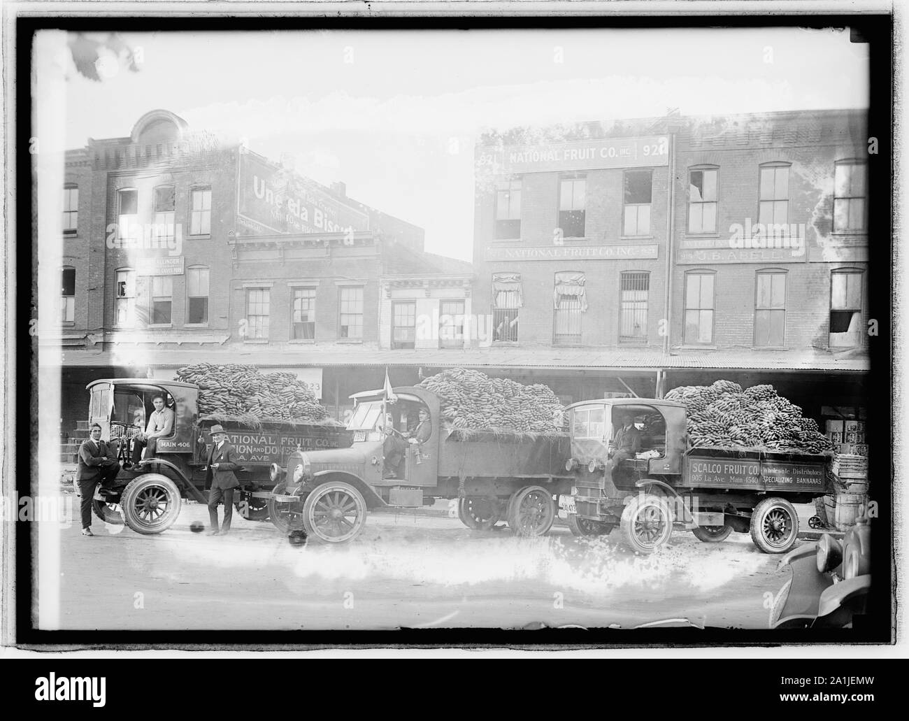 Co distribution Black and White Stock Photos & Images - Alamy