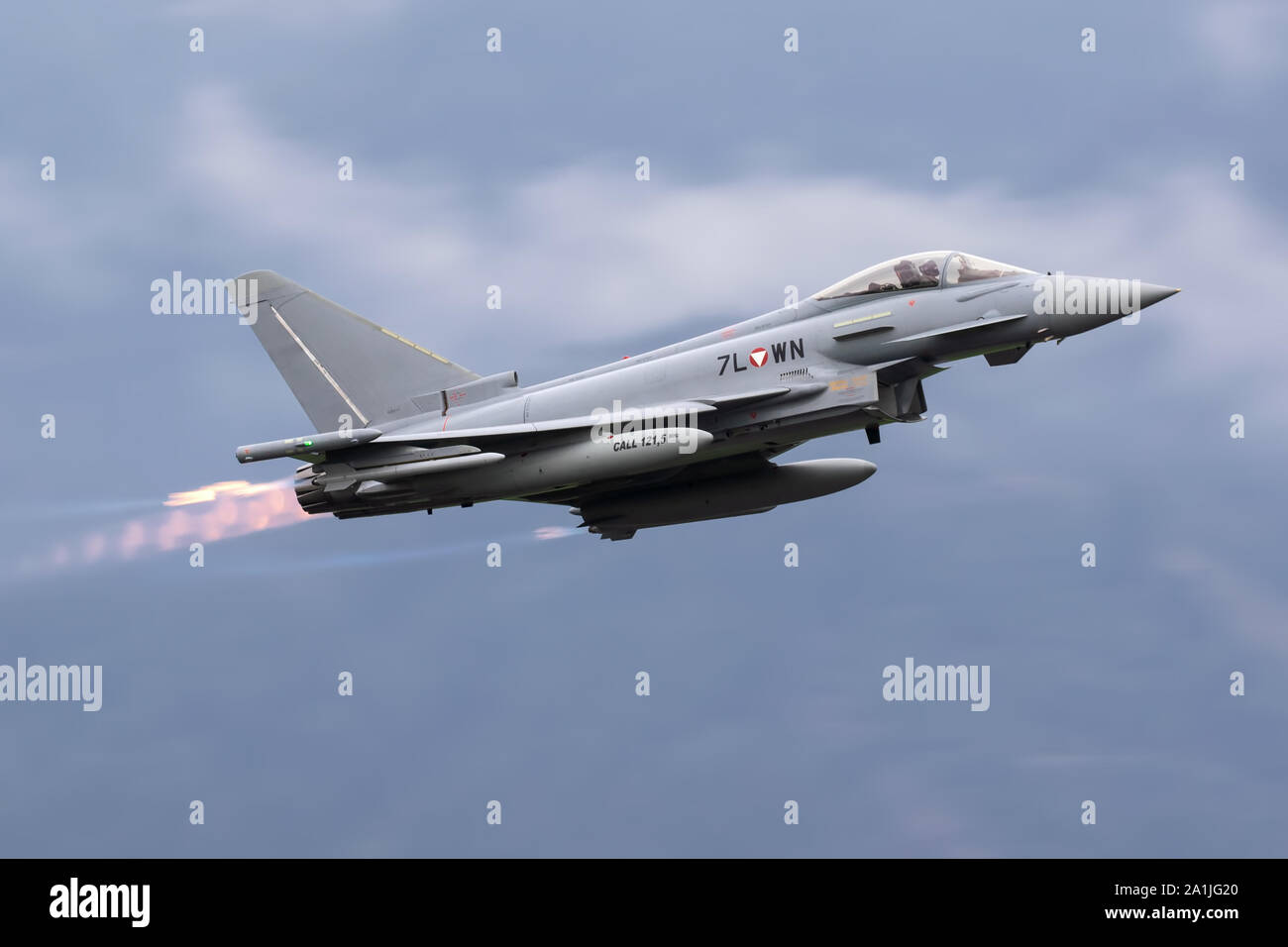 Ef2000 hi-res stock photography and images - Alamy