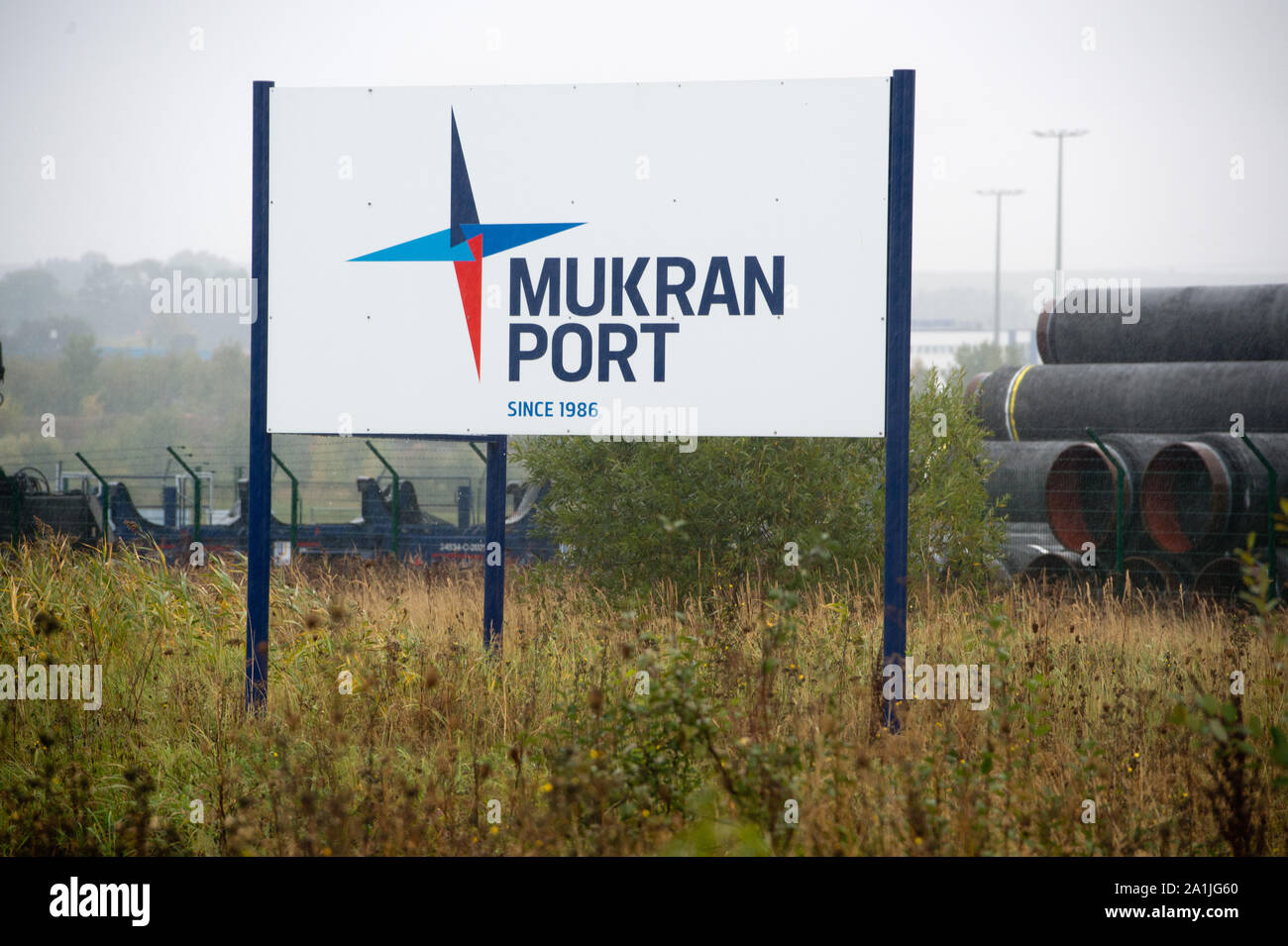 Mukran Sassnitz, Germany. 27th Sep, 2019. A sign with the stroke ...