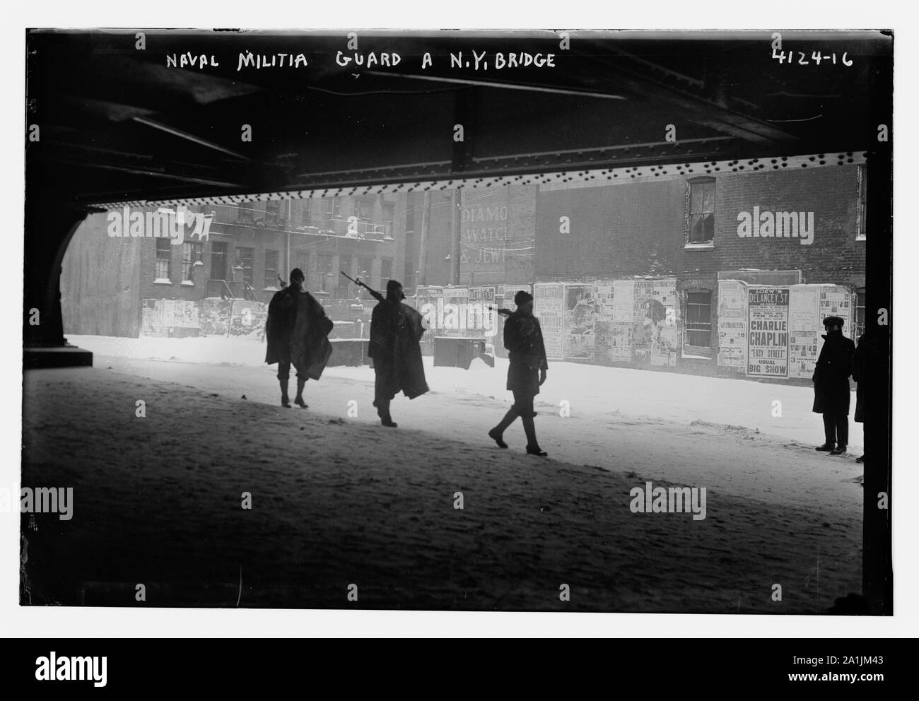 Naval militia guard hi-res stock photography and images - Alamy