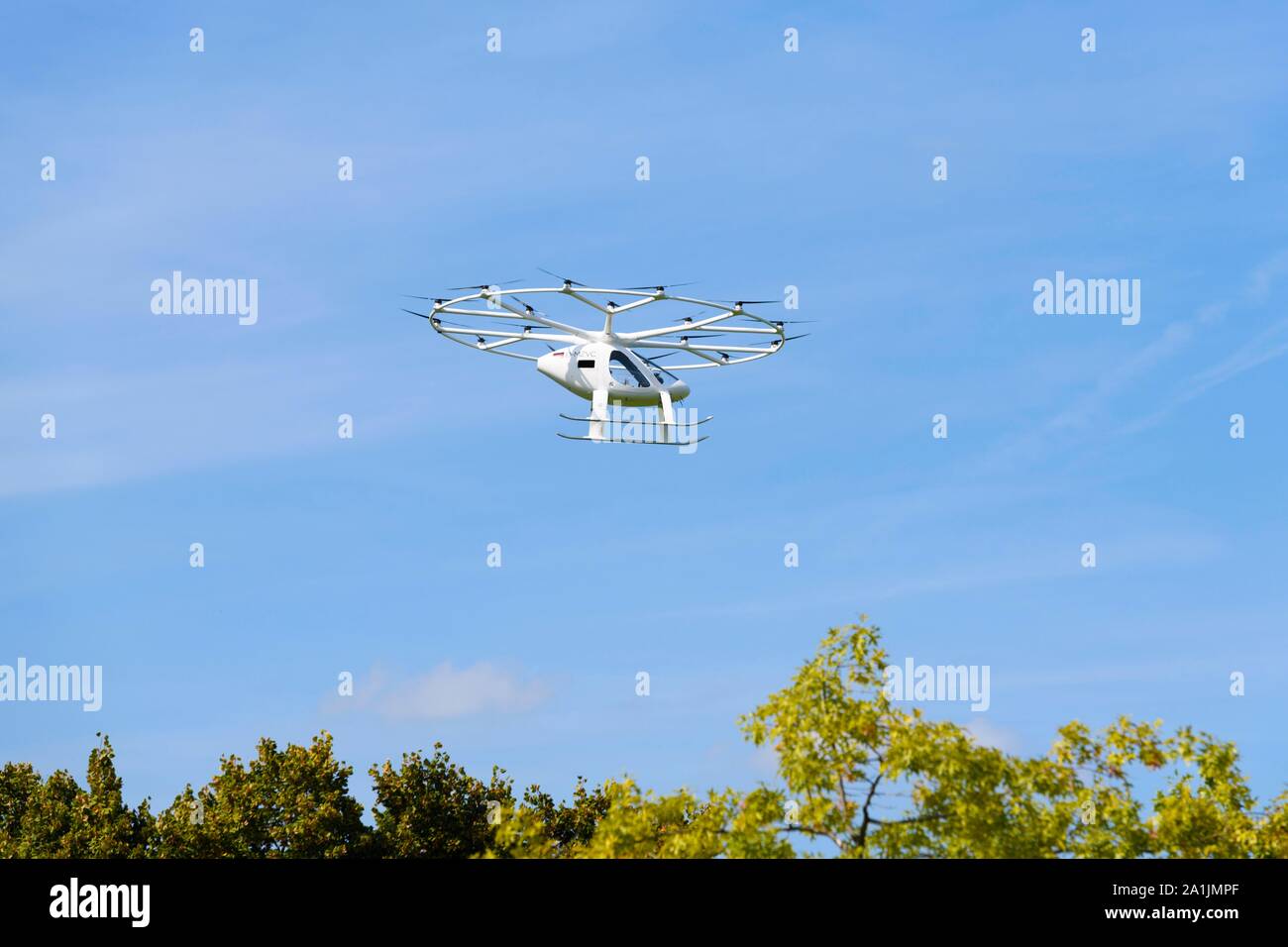 Volocopter hi-res stock photography and images - Alamy
