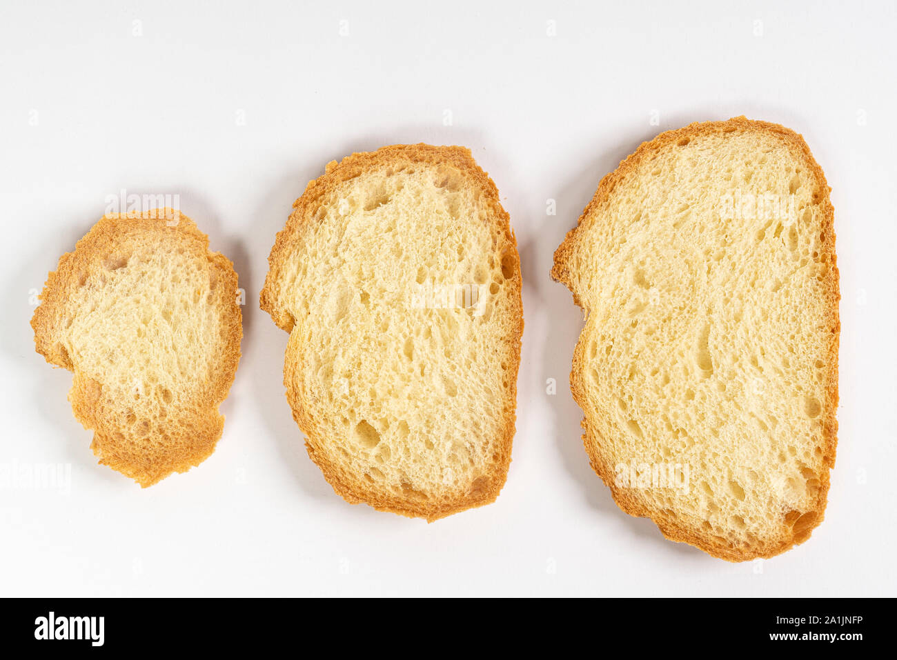 Many slices brown bread hi-res stock photography and images - Alamy
