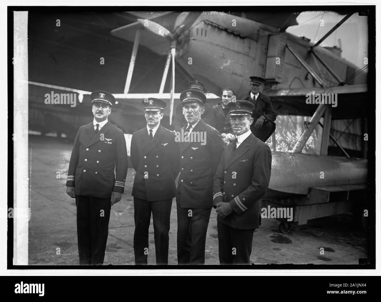 Navy fliers hi-res stock photography and images - Alamy