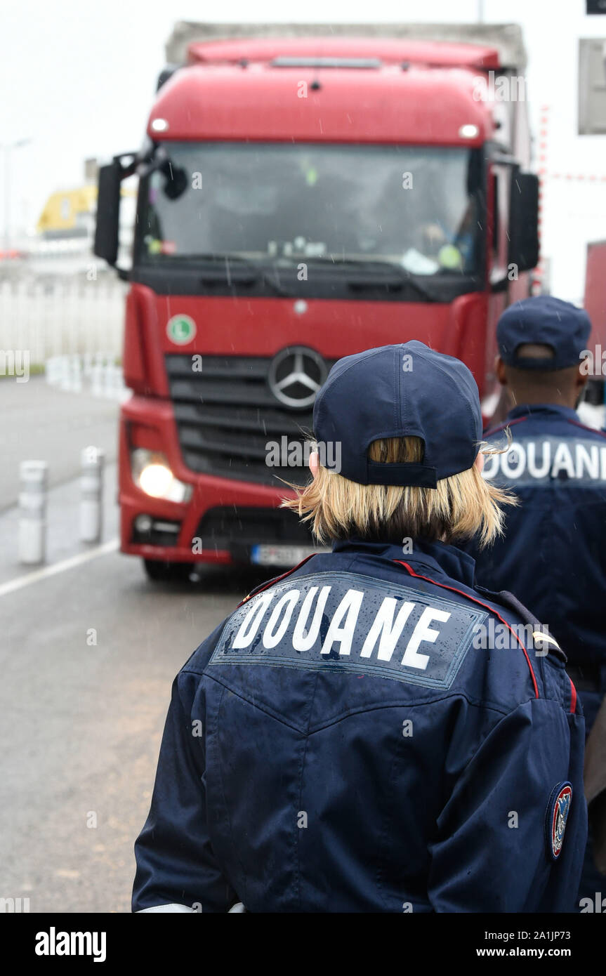 Customs control at the ferry terminal of the port of Dieppe (northern ...