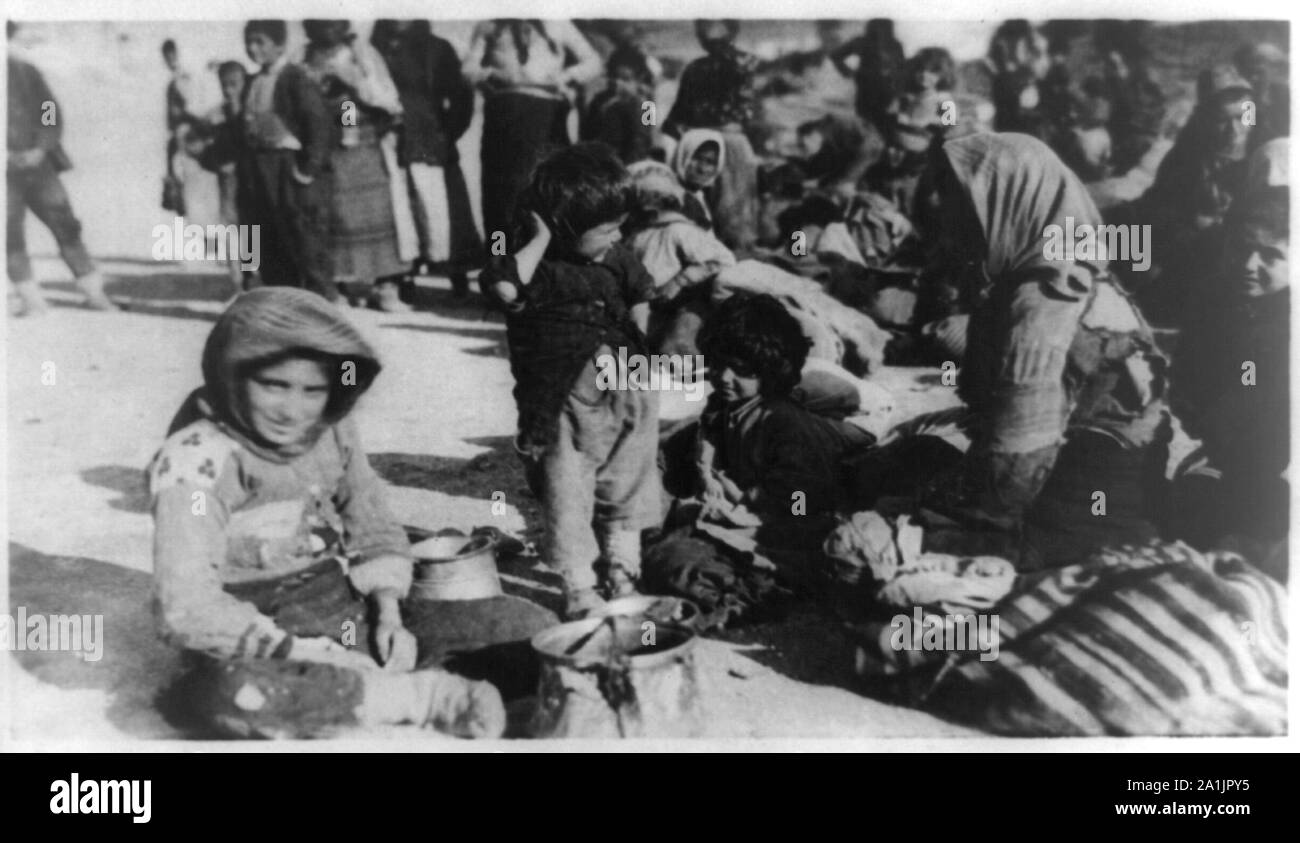 Refugee supplies Black and White Stock Photos & Images - Alamy