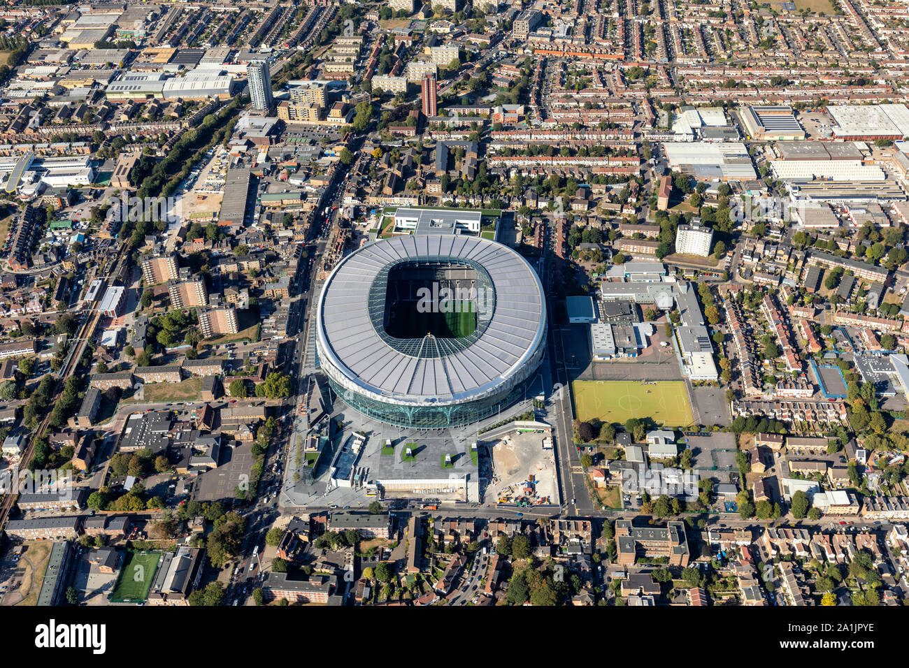 New tottenham hotspur stadium aerial hi-res stock photography and ...