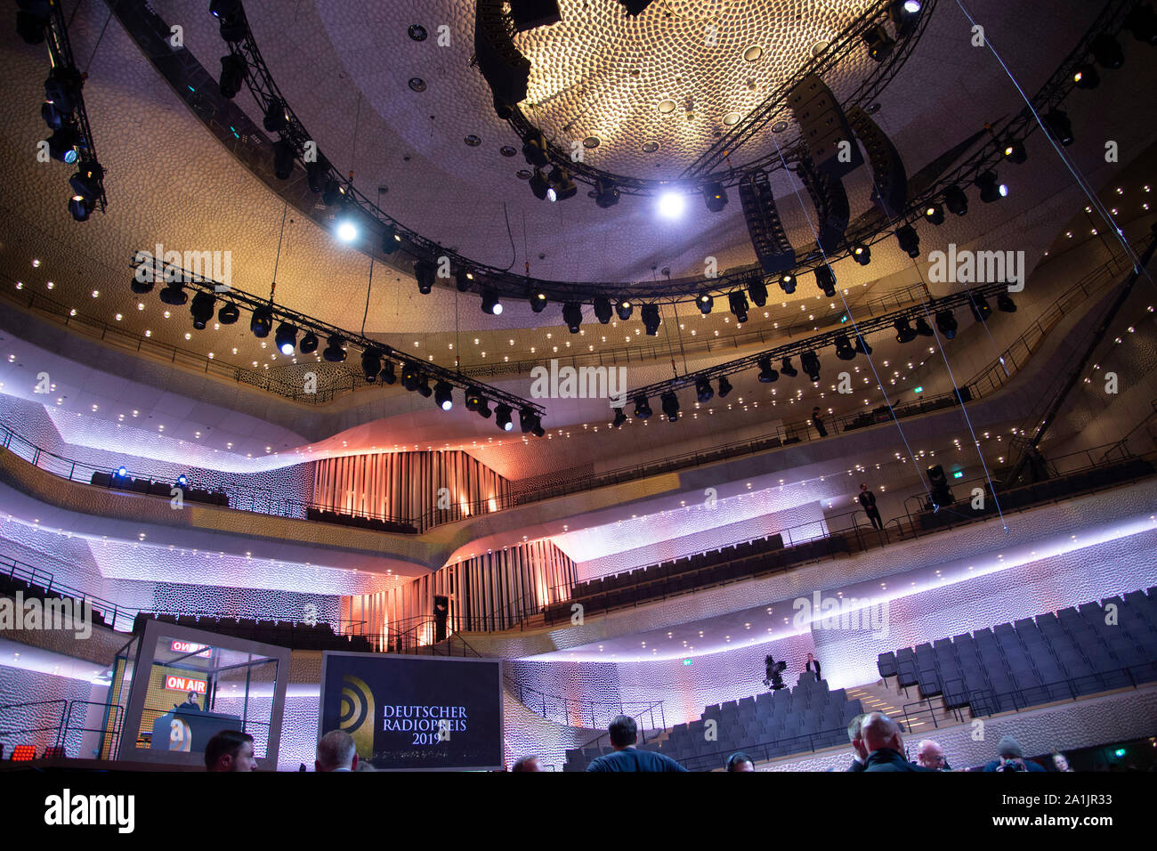 Elbphilharmonie saal hi-res stock photography and images - Alamy