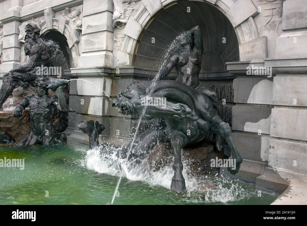 Library of congress symbolism hi-res stock photography and images - Alamy