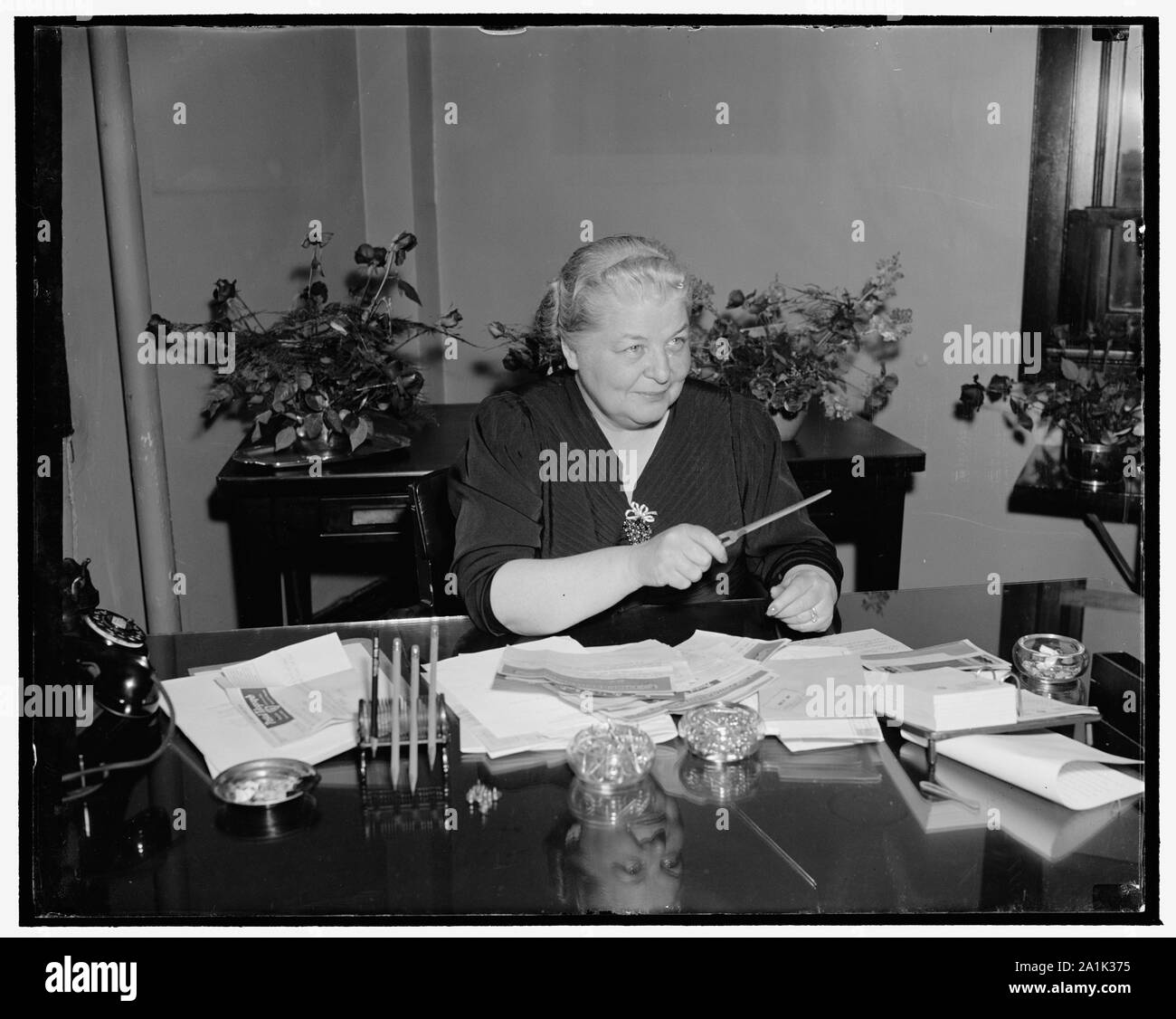 Mrs kerr Cut Out Stock Images & Pictures - Alamy
