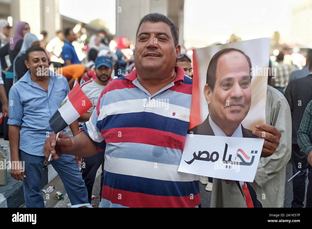 Cairo, Egypt. 27th Sep, 2019. Supporters of Egyptian President Abdel ...