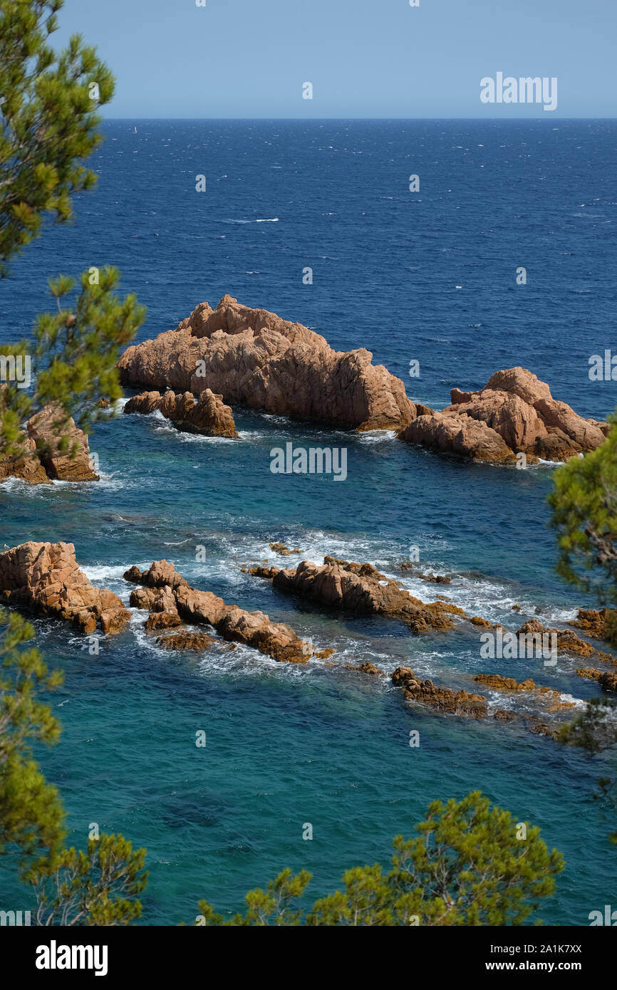 Geographic shapes hi-res stock photography and images - Alamy