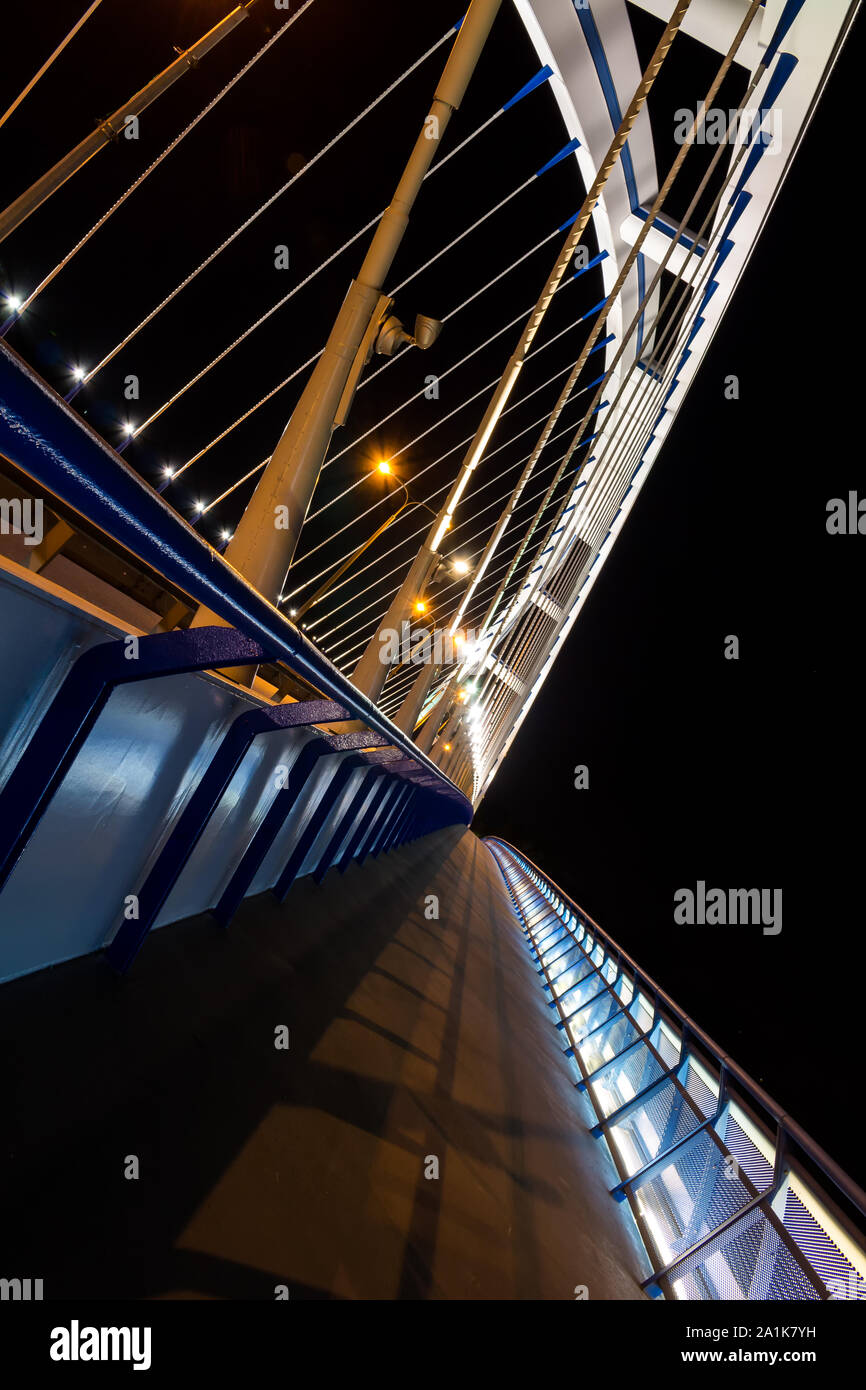 Details of the construction of the Apollo bridge over river Danube ...