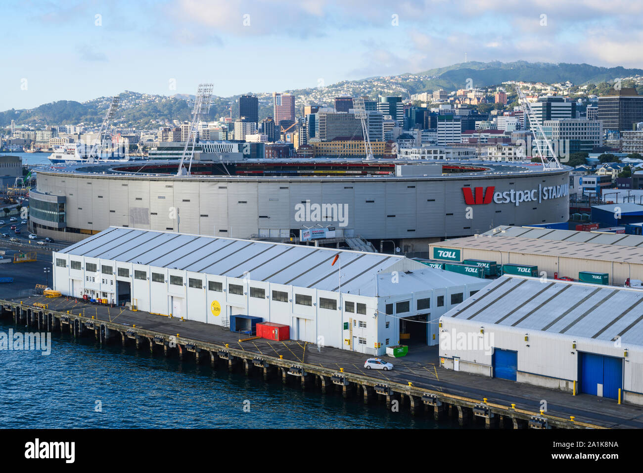 Centreport hi-res stock photography and images - Alamy