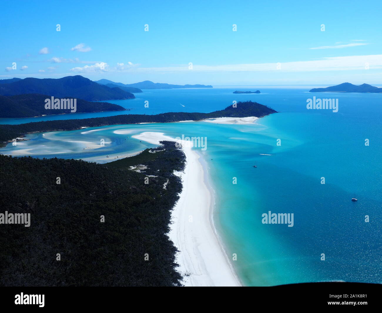 Whitsunday islands aerial hi-res stock photography and images - Alamy