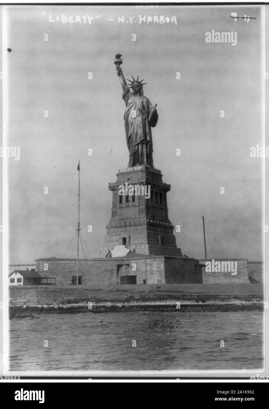 New York City. Bedloe's Island. Statue of Lib.: full, front view from ...