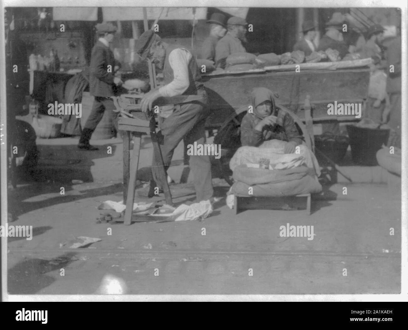 Peddler Man High Resolution Stock Photography and Images - Alamy