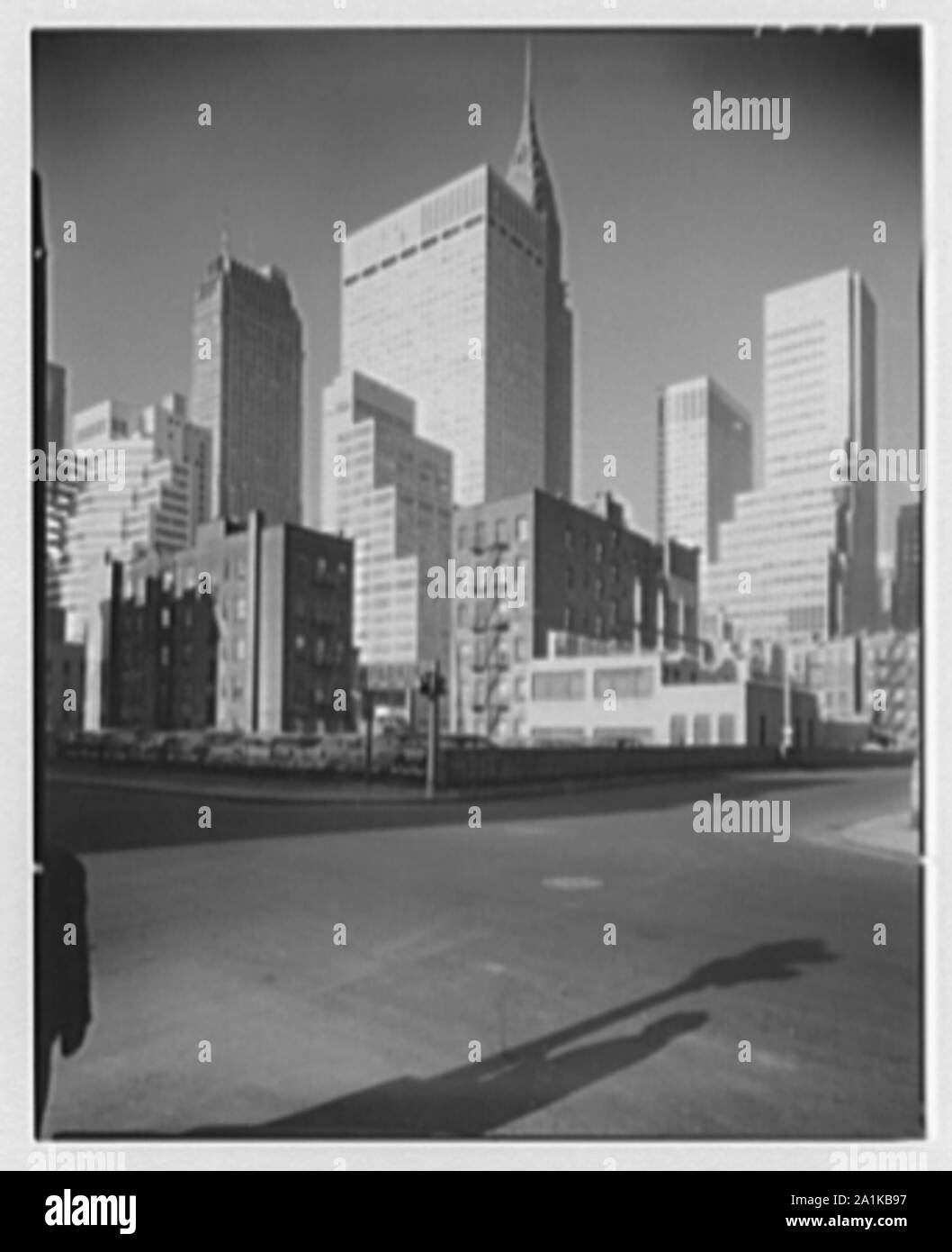 Views of midtown Black and White Stock Photos & Images - Alamy