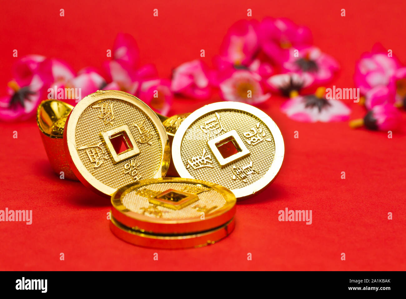 Angled coins hi-res stock photography and images - Alamy