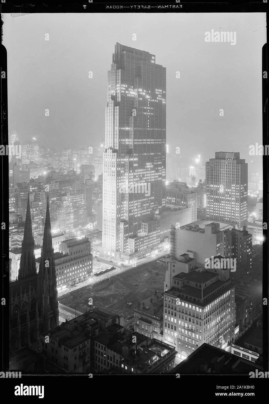 Urban growth nyc Black and White Stock Photos & Images - Alamy