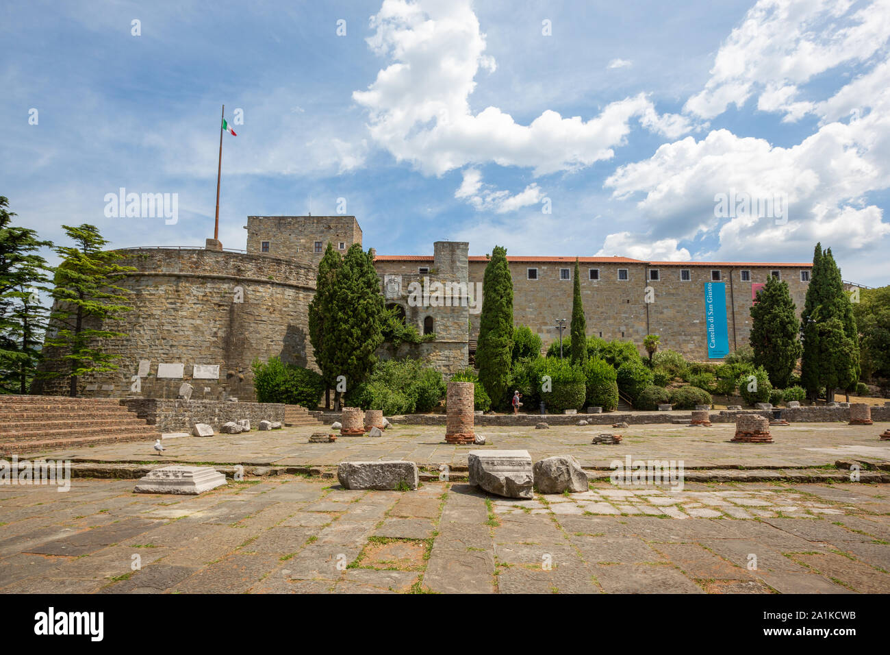 The church san giusto hi-res stock photography and images - Alamy
