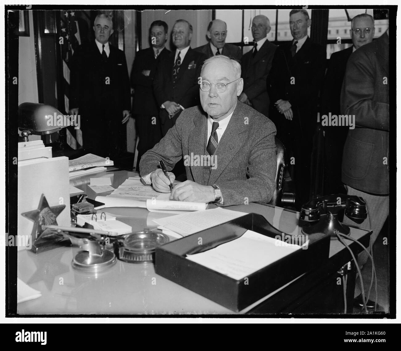 Brig gen russell hi-res stock photography and images - Alamy