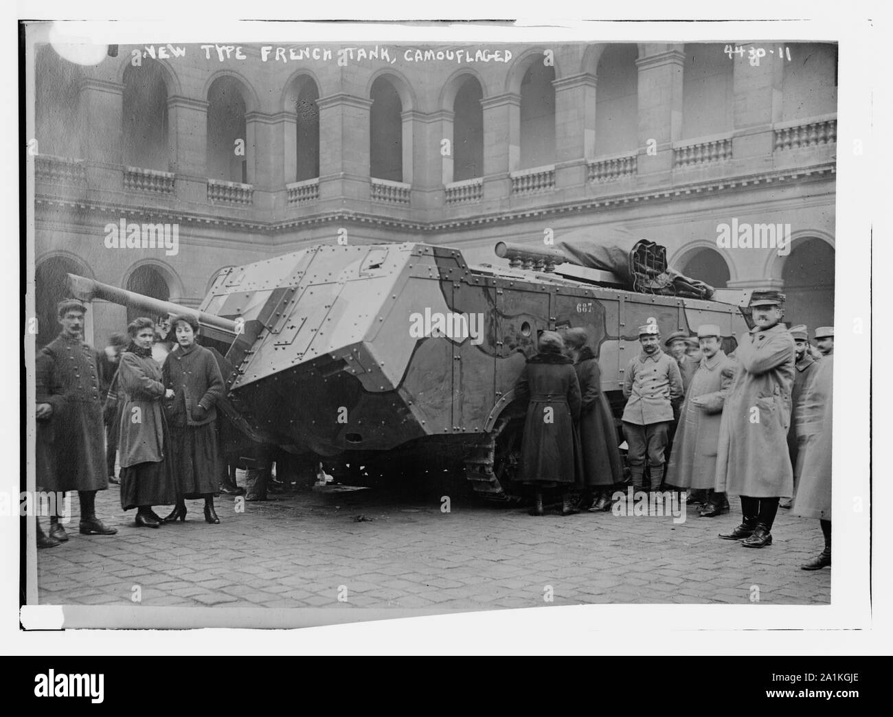 New type french tank hi-res stock photography and images - Alamy