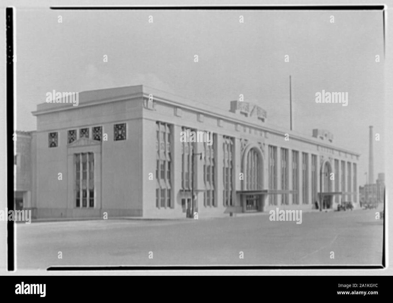Newark passenger station, Pennsylvania Railroad Stock Photo - Alamy