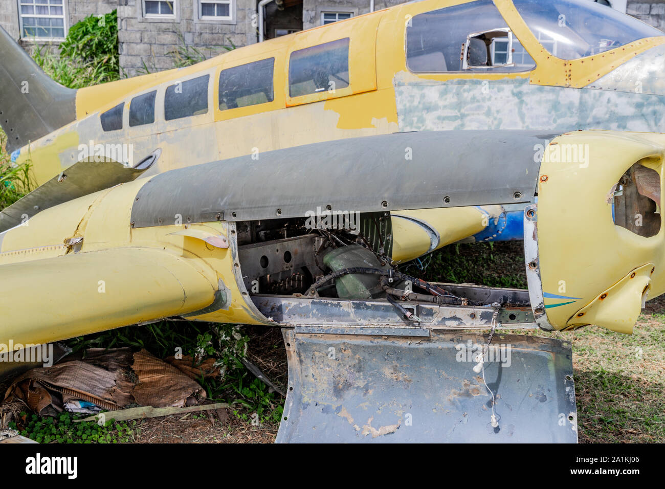 Wrecked and abandoned aircraft in Saint Vincent and the Grenadines ...