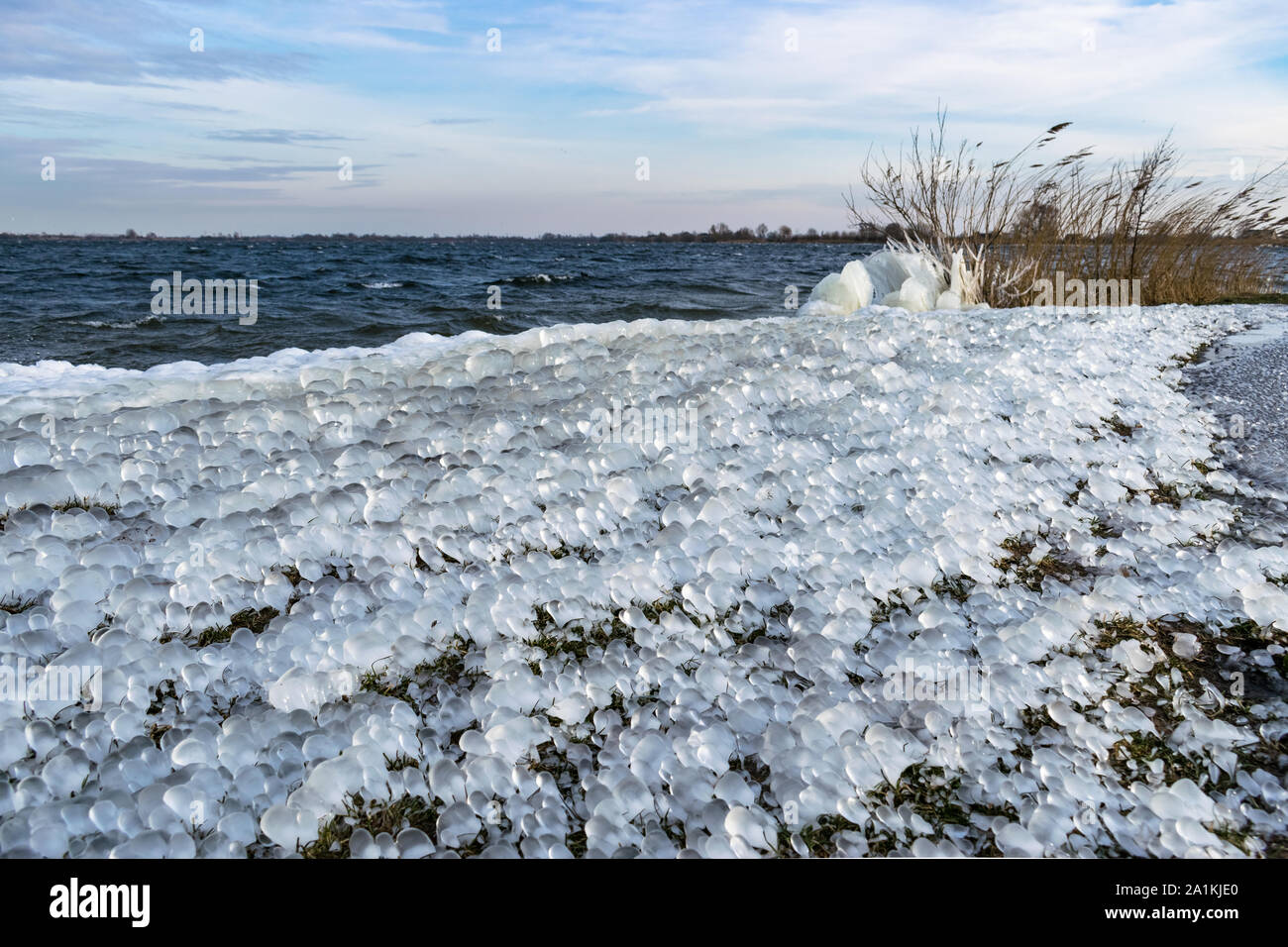 Continuous water hi-res stock photography and images - Alamy