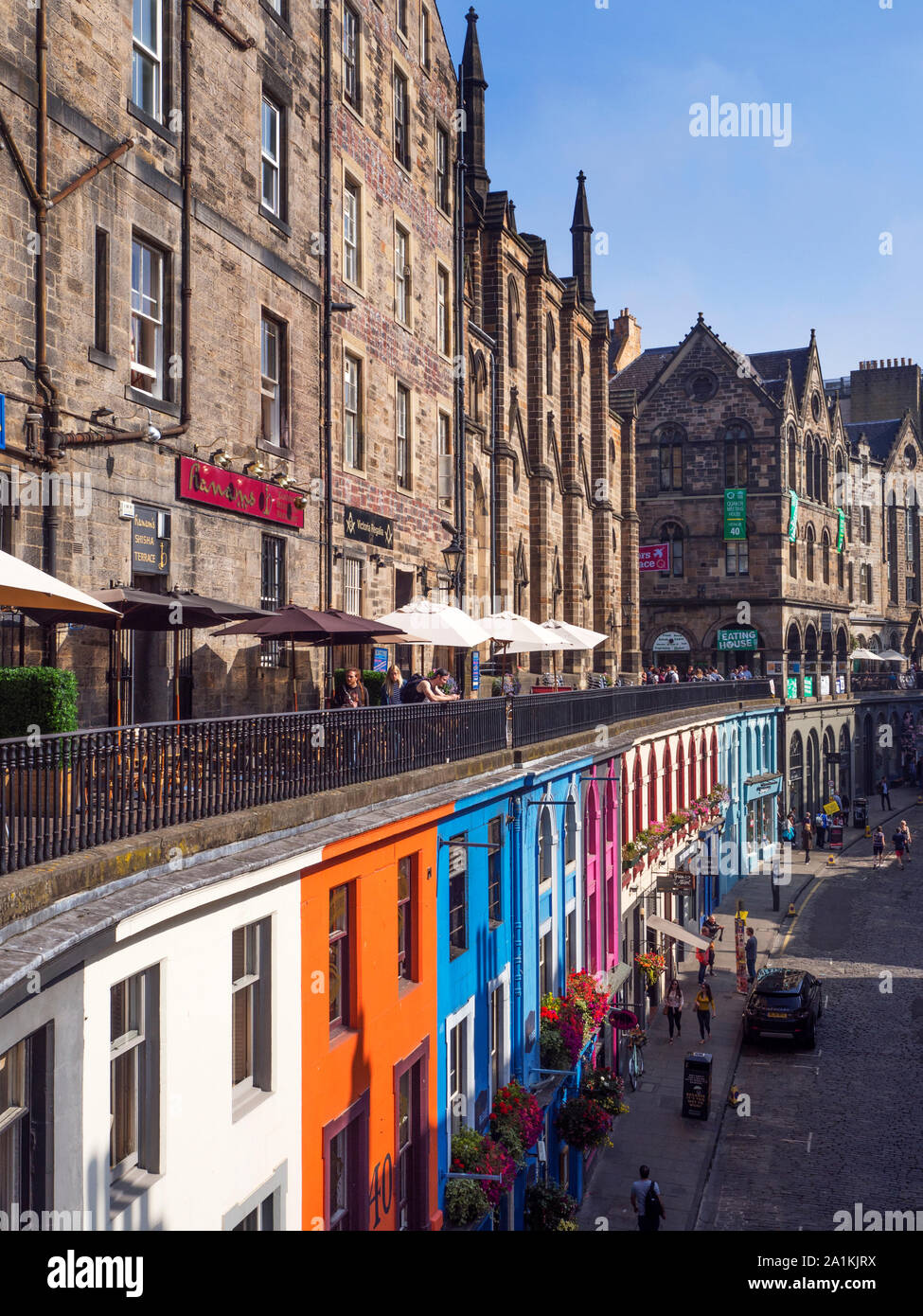 Colourful shopfronts on Victoria Street in the Old Town Edinburgh ...