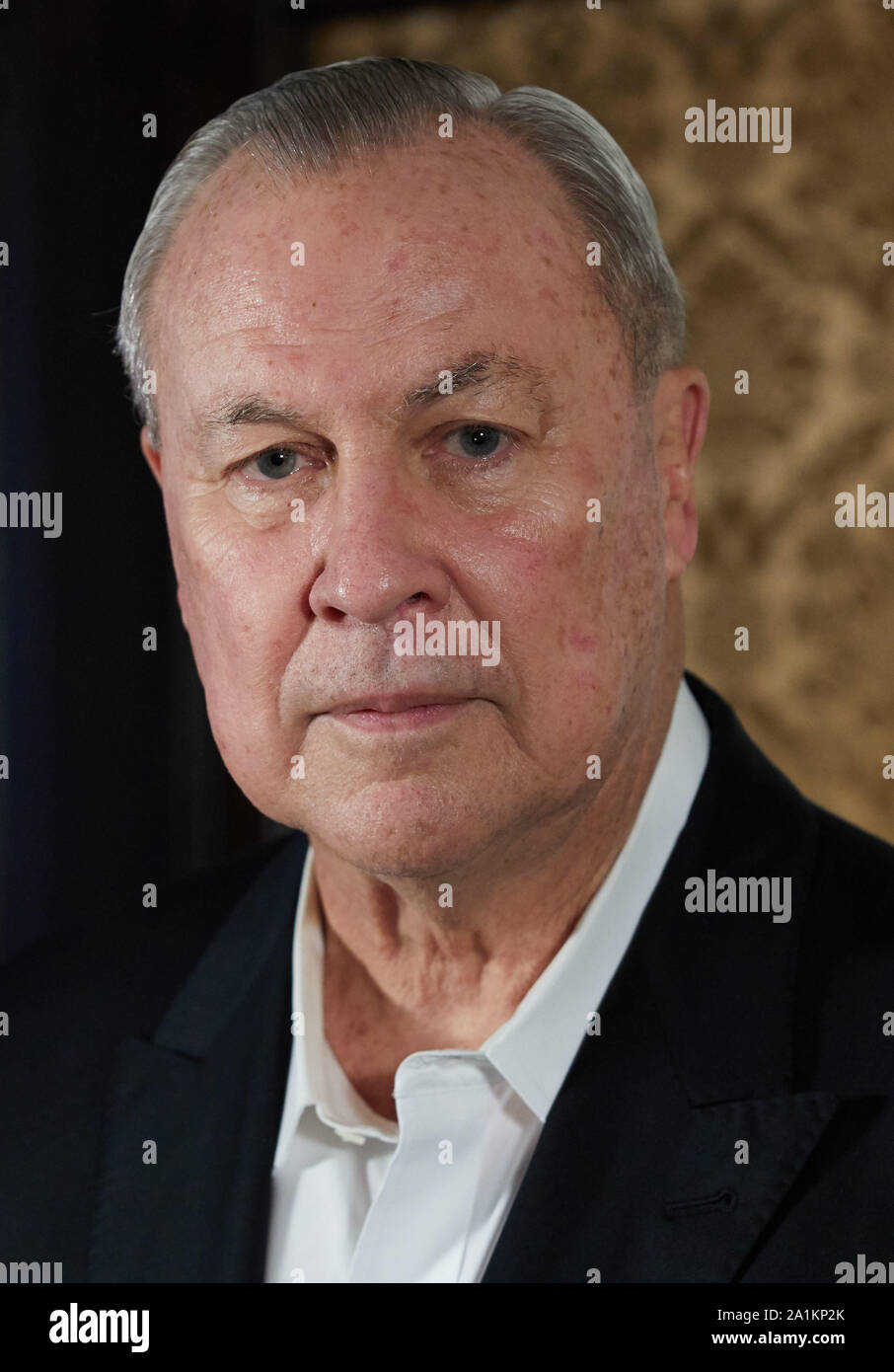 Robert wilson theater director hi-res stock photography and images - Alamy