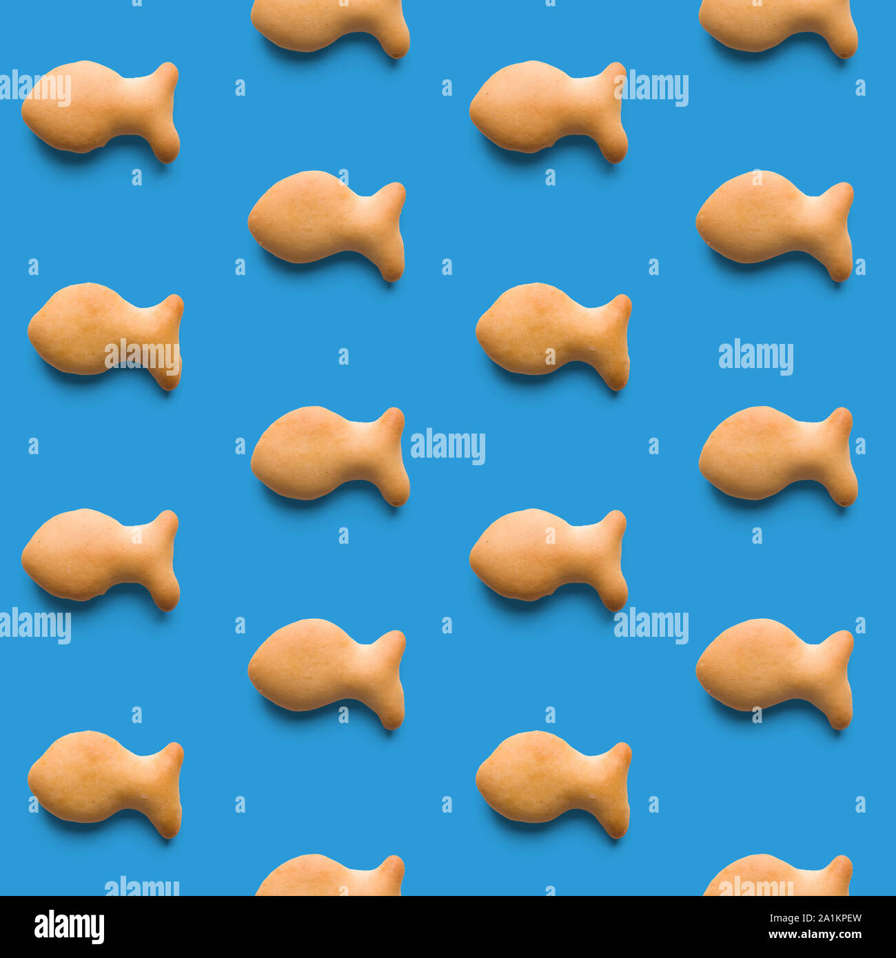 Biscuits on colourful background. Seamless pattern Stock Photo - Alamy