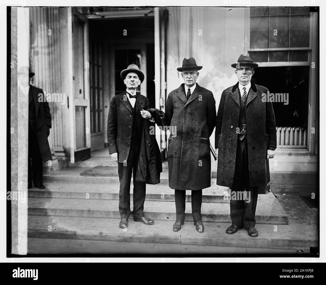 W thorne hi-res stock photography and images - Alamy