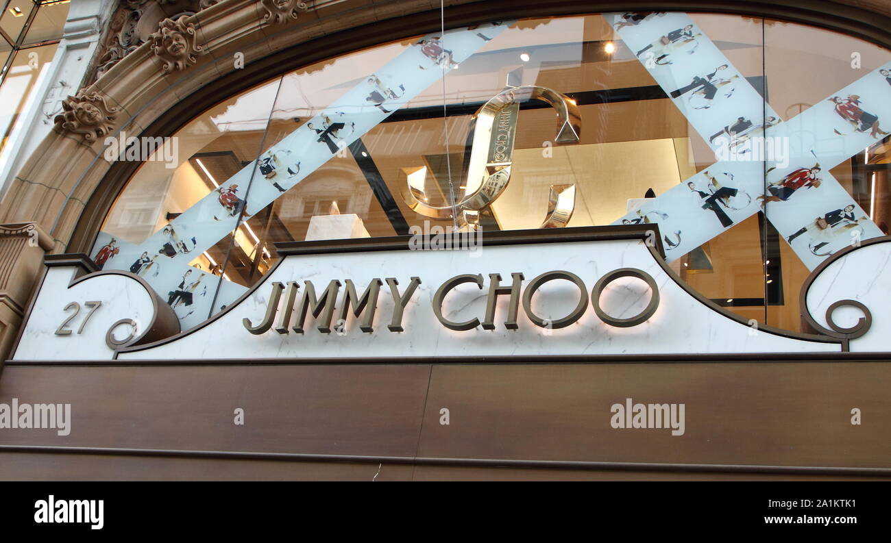 The jimmy choo store on new bond street hi-res stock photography and ...