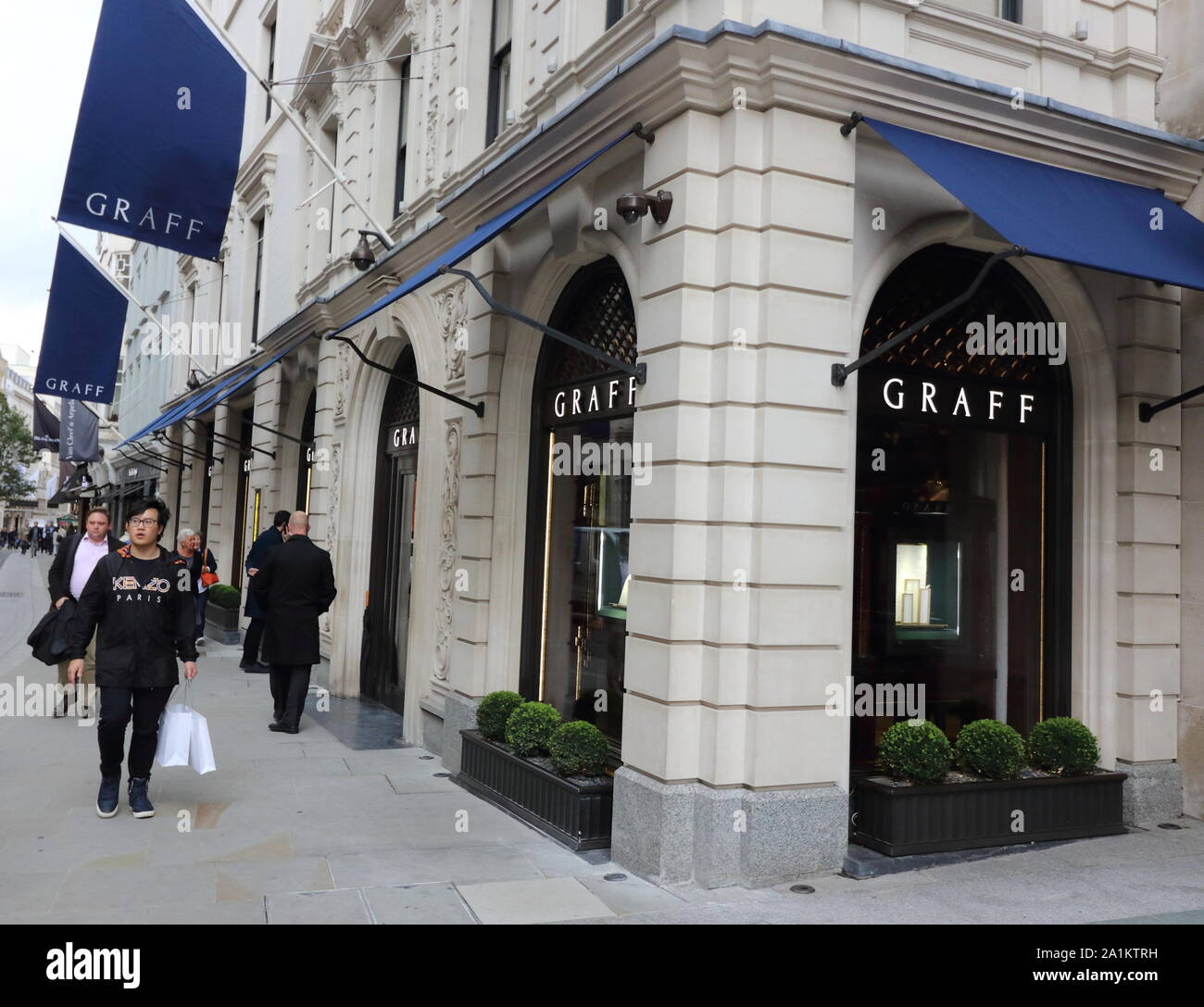September 26, 2019, London, United Kingdom: Graff store in the Luxury ...