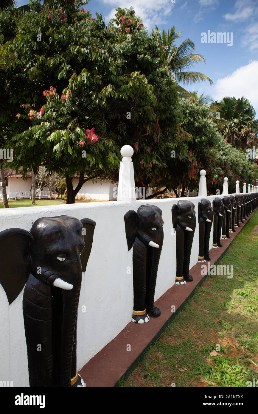 Aluvihare,Sri Lanka - January 23,2019: The Aluvihare Rock Temple (also ...