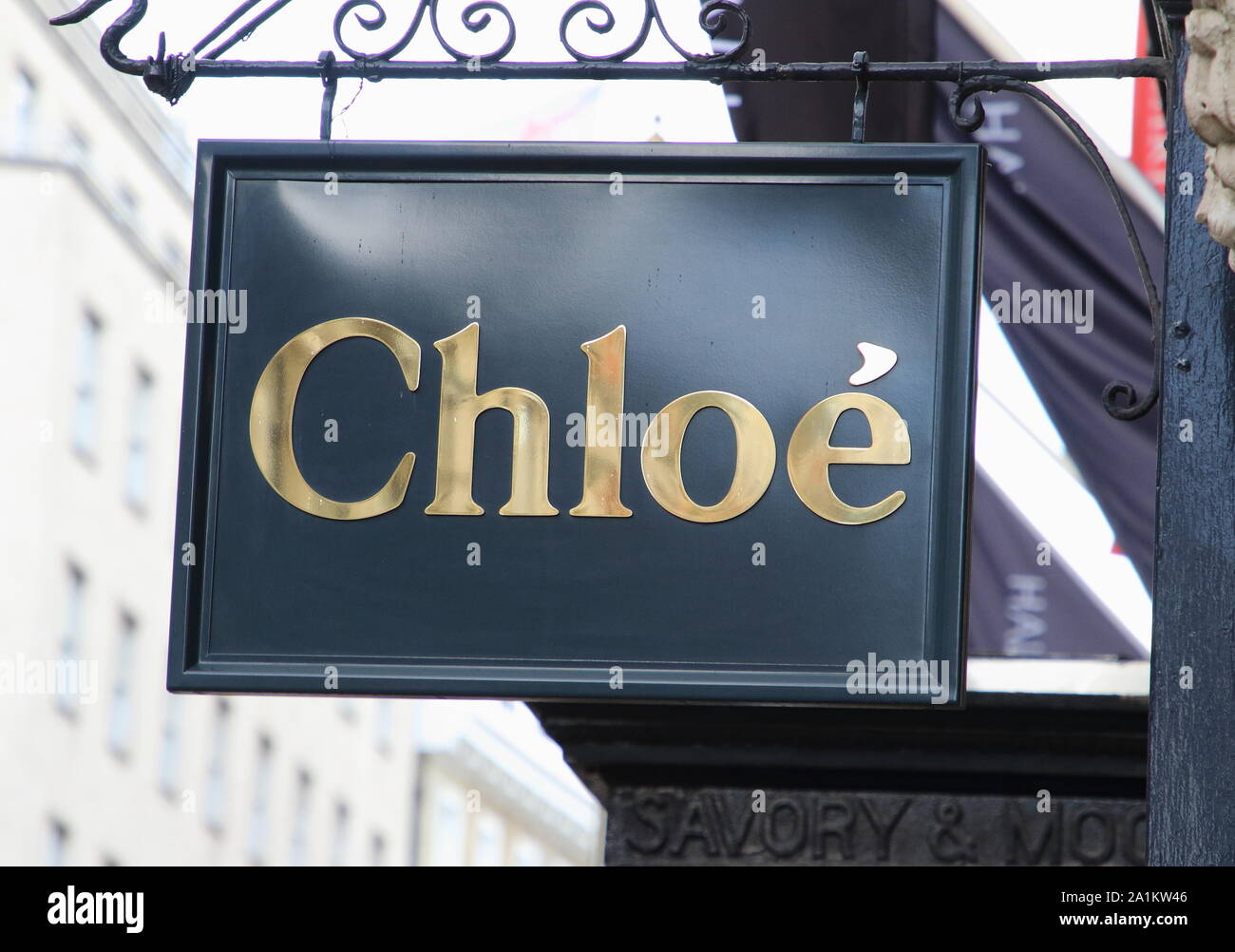 Chloe fashion bond hi-res stock photography and images - Alamy