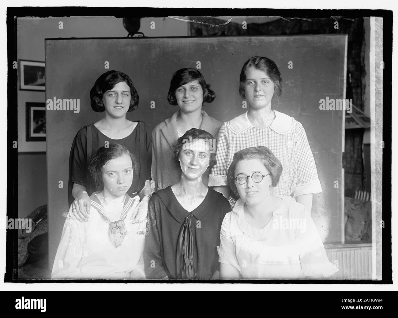 Normal school group Stock Photo - Alamy