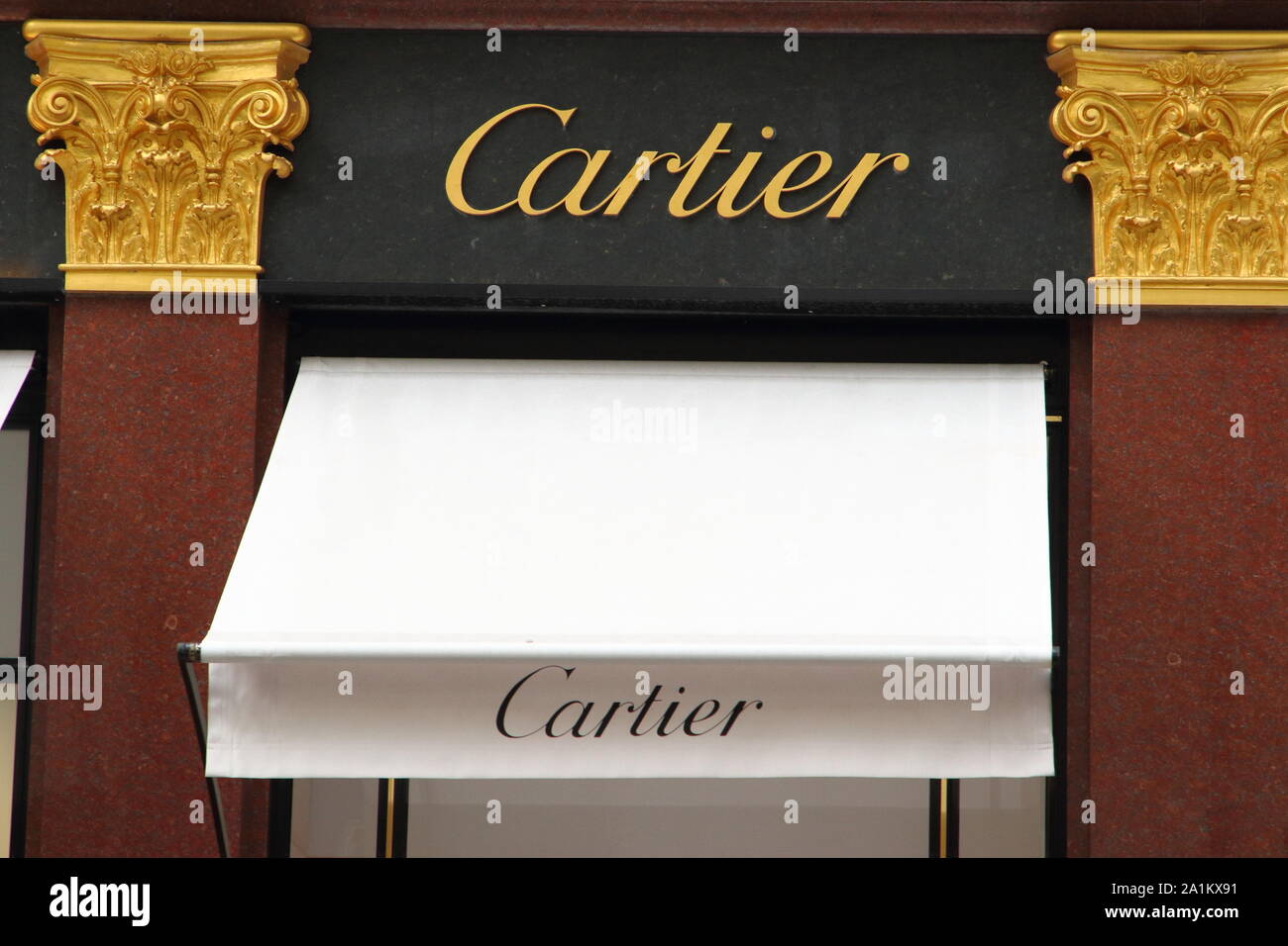 September 26, 2019, London, United Kingdom: Cartier store in the Luxury ...