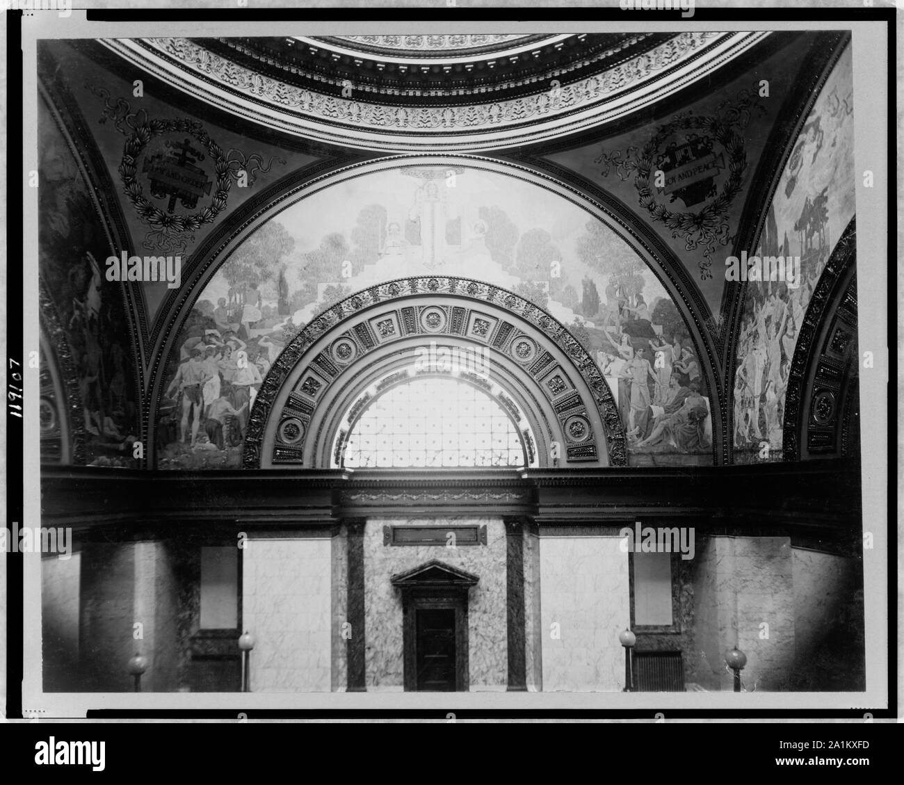 North side of courthouse rotunda, Fort Wayne, Indiana Stock Photo - Alamy