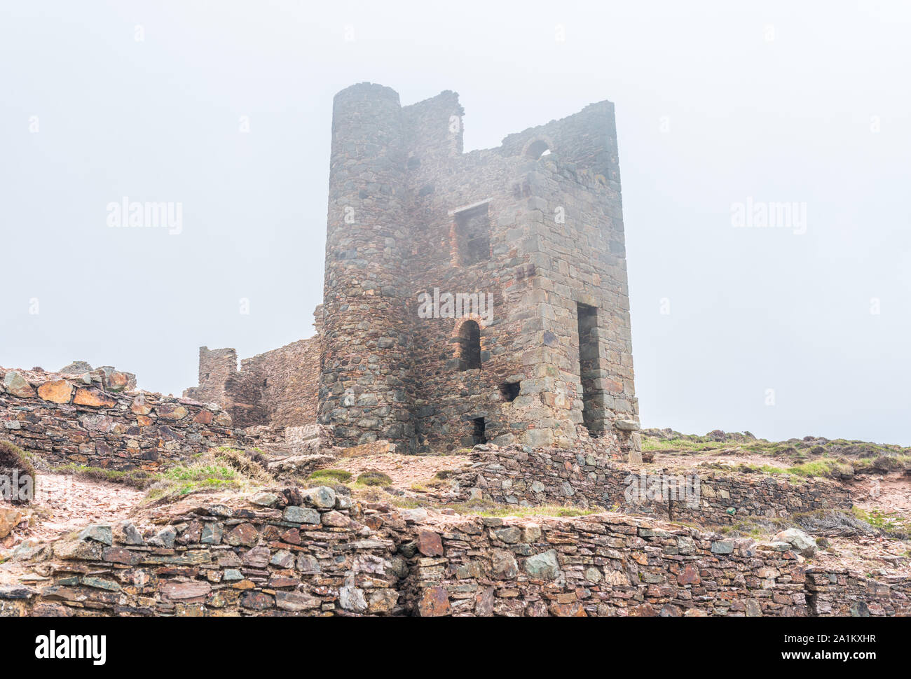 Towanroath Engine House, part of Wheal Coates Tin Mine on the Cornish ...