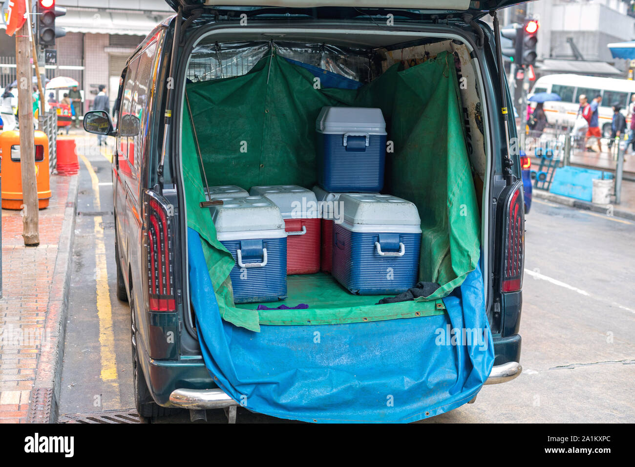 Insulated vehicle hi-res stock photography and images - Alamy