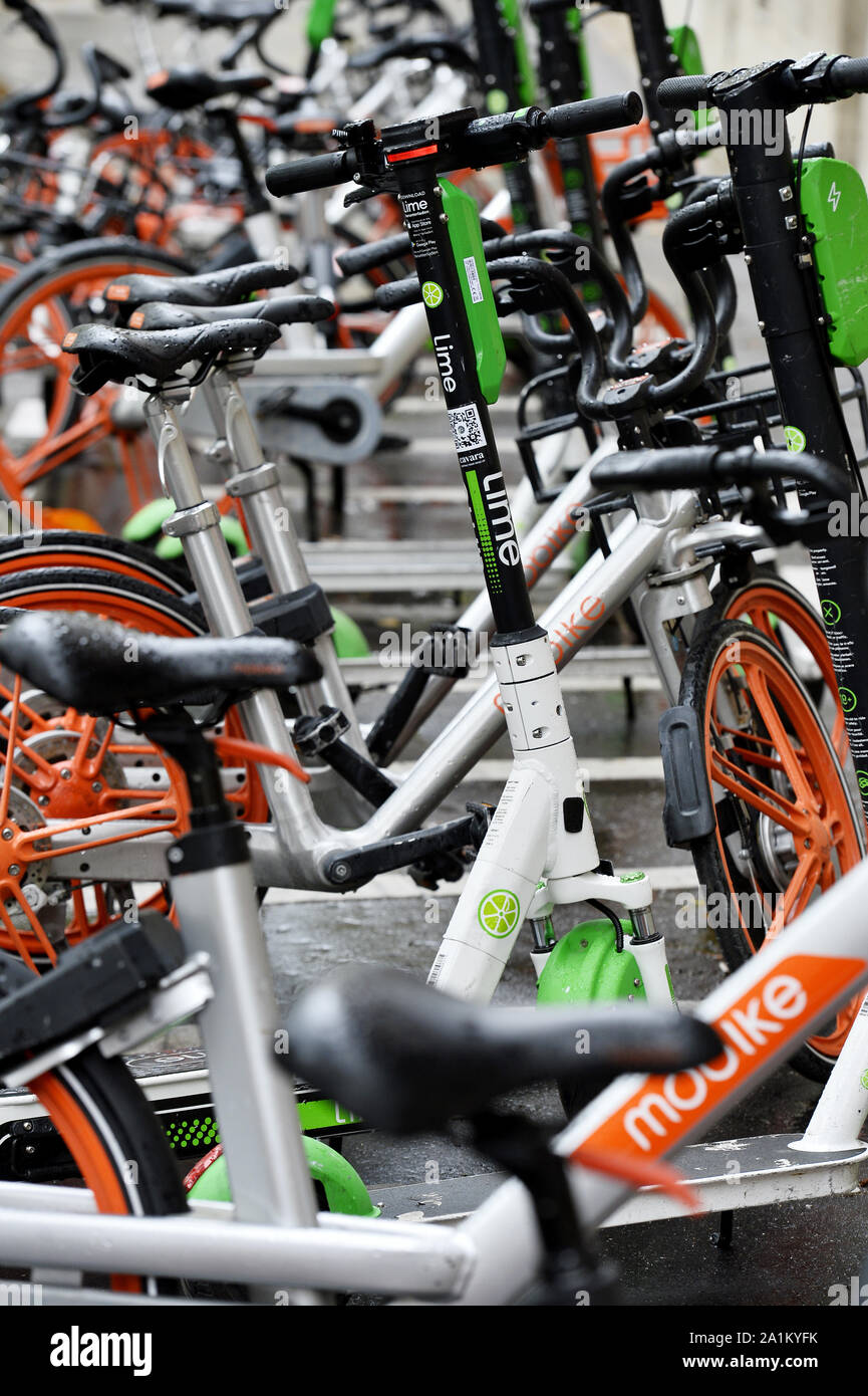 E-Scooters in free floating - Paris - France Stock Photo - Alamy