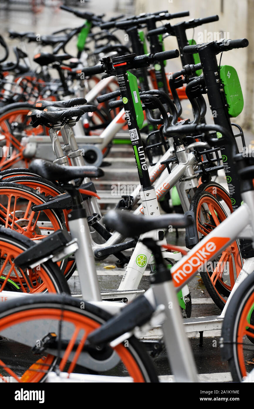 E-Scooters in free floating - Paris - France Stock Photo - Alamy