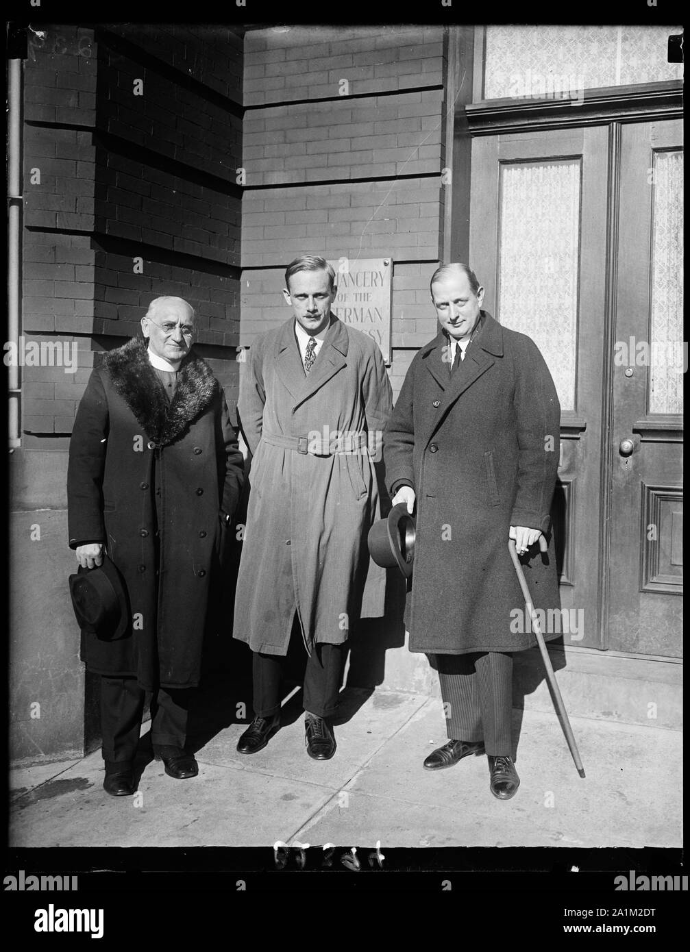 Noted German track star arrives in Nation's Capital. Dr. Otto Peltzer ...