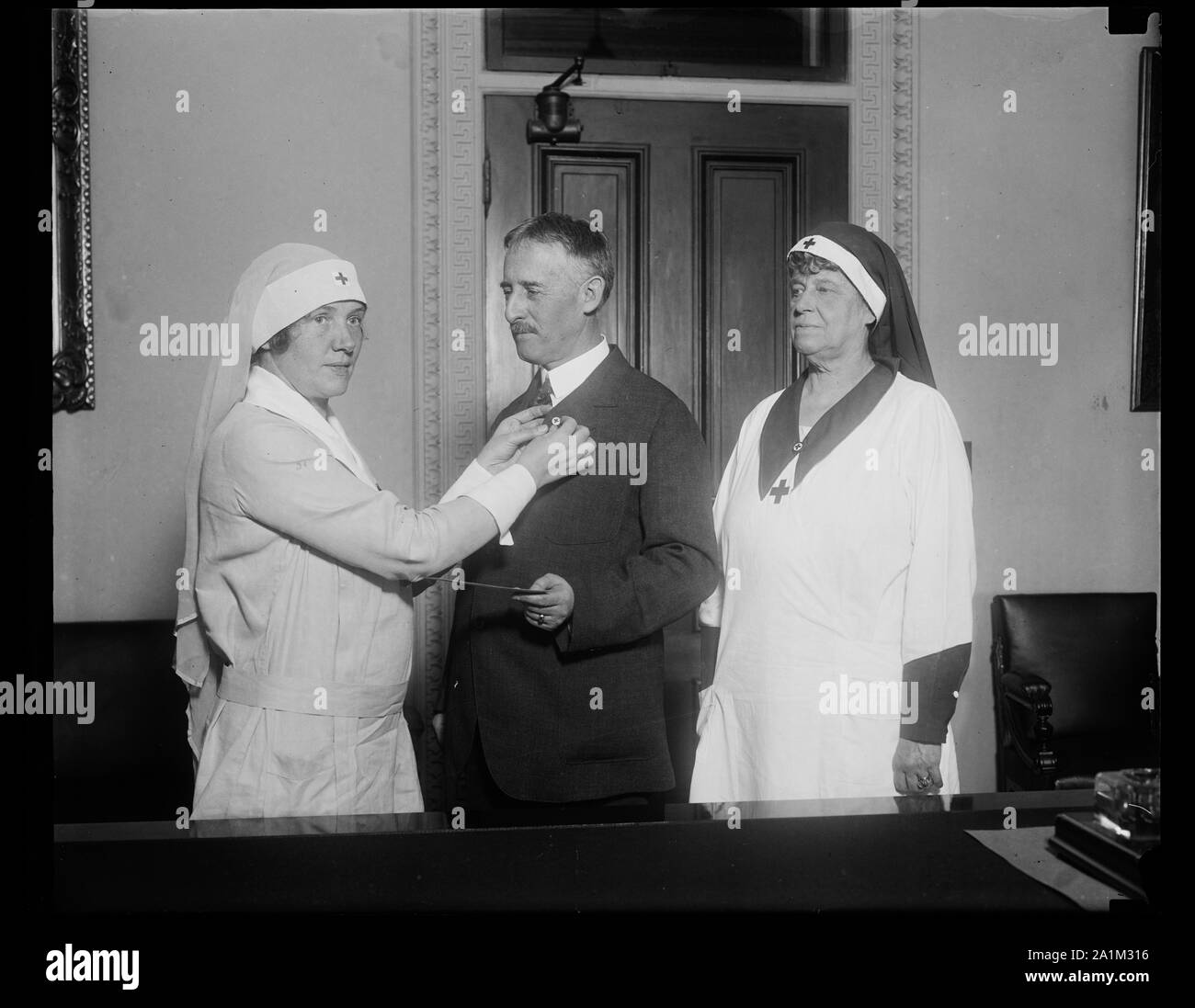 Member secretary hi-res stock photography and images - Alamy