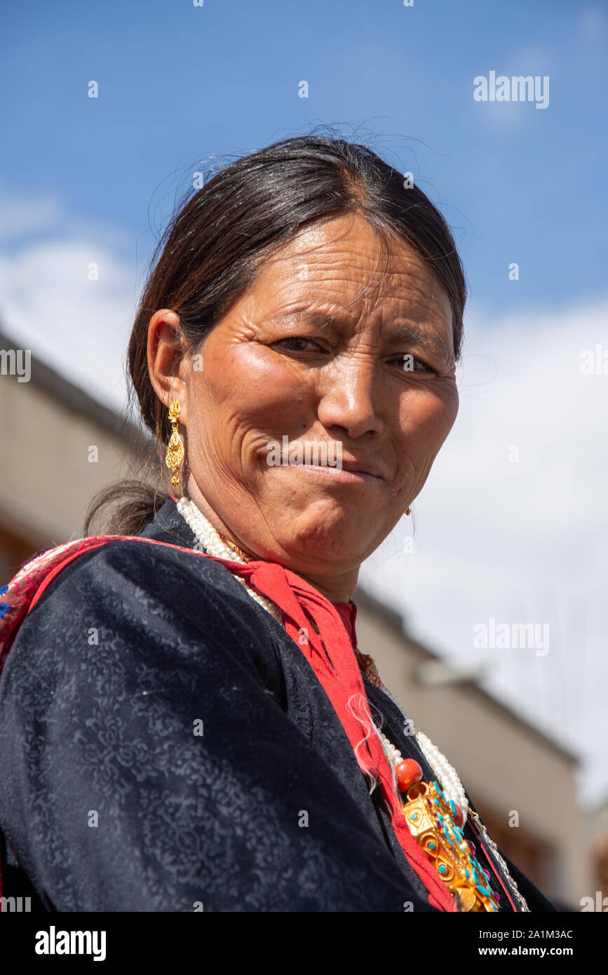 Ladakhi woman leh ladakh hi-res stock photography and images - Alamy