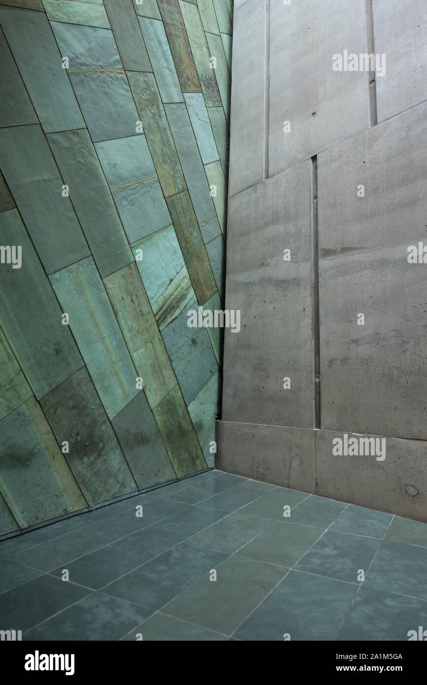 Ottawa canadian war museum hi-res stock photography and images - Alamy