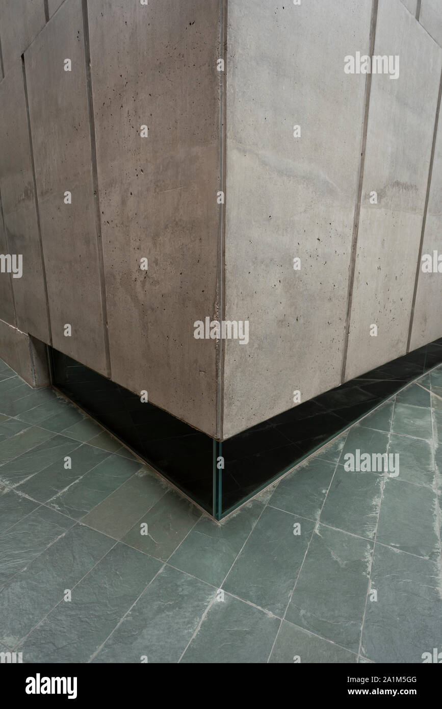 Interior view of a wall/floor/wall juncture in the Canadian War Museum ...